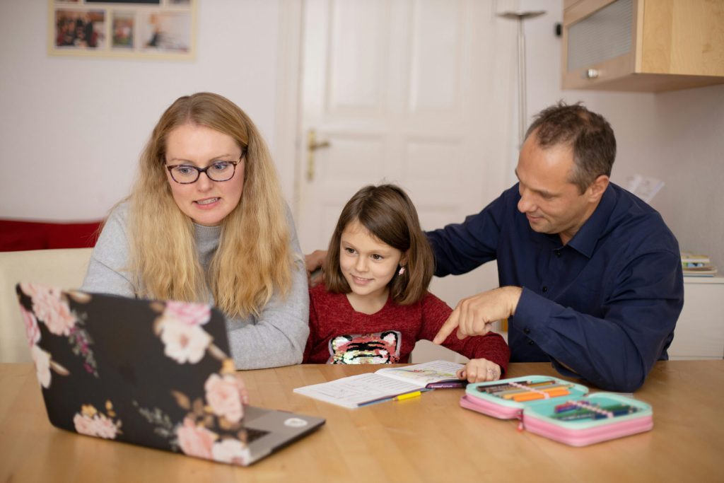 10 Ways To Help With Homework - Tips For Parents